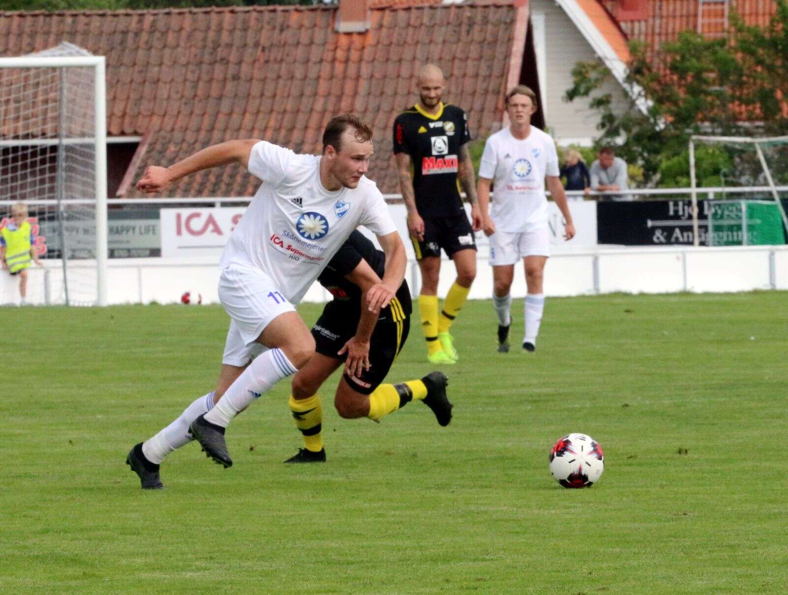 Hjo Tidning - Tvära kast för IFK Hjo