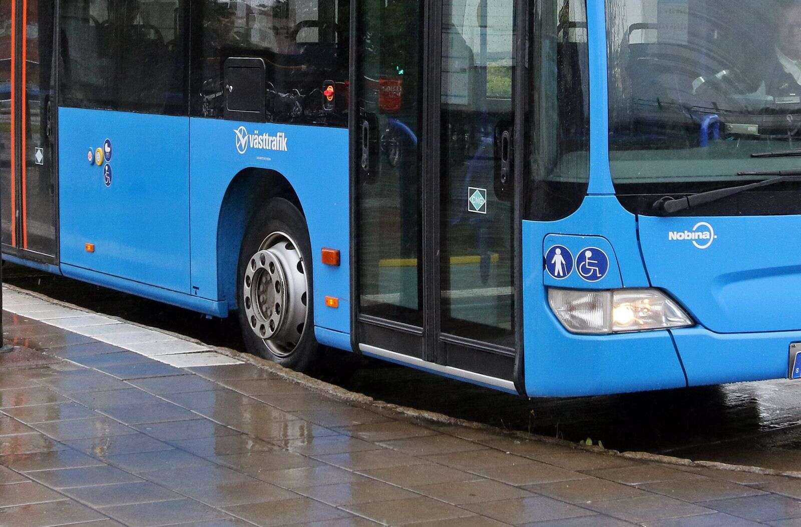 NLT - Beskedet: Dyrare att åka buss och tåg – Västtrafik höjer ...