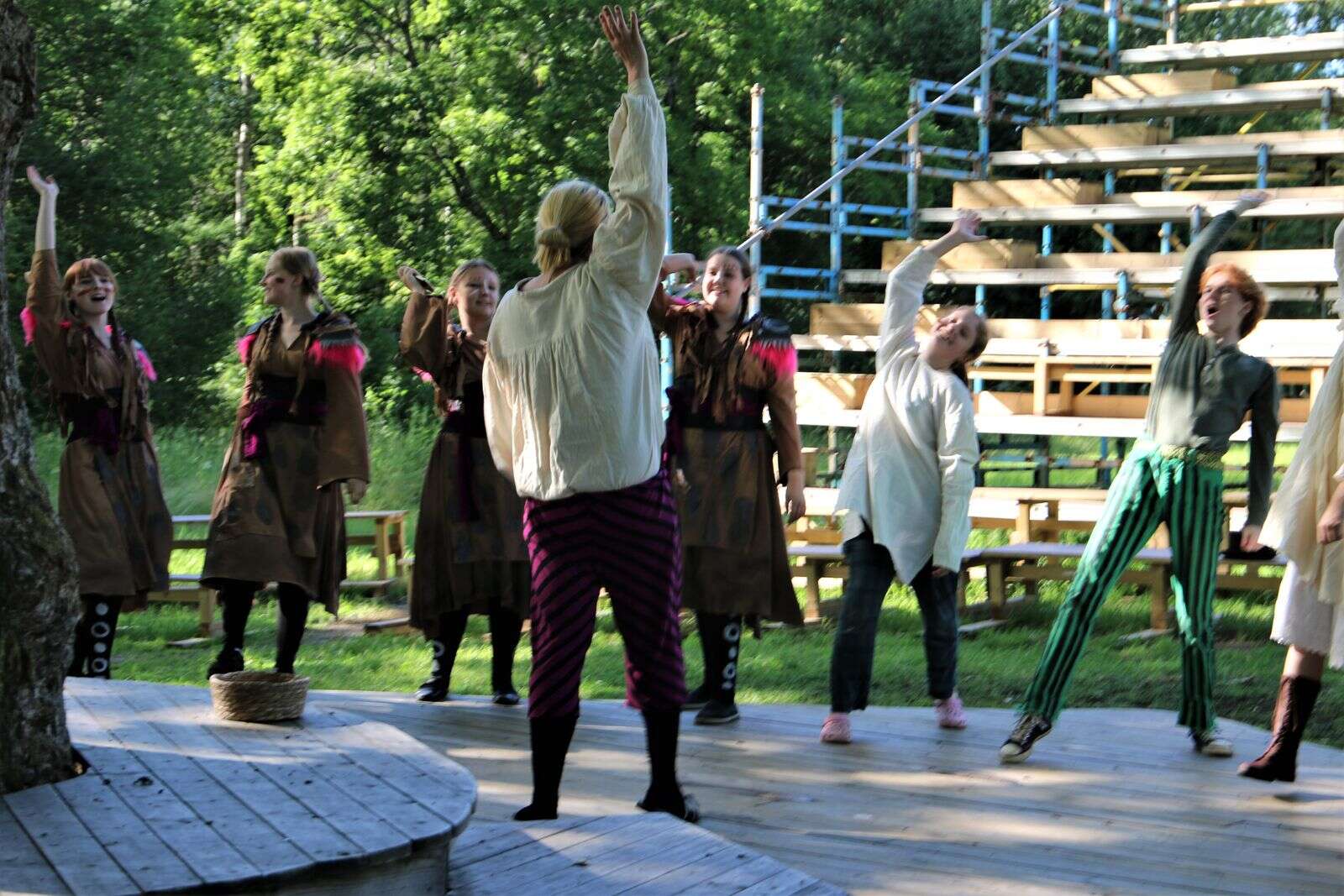 KT-Kuriren - Bålgetingar och badankor – Publikrekord för Lysets version av Peter Pan