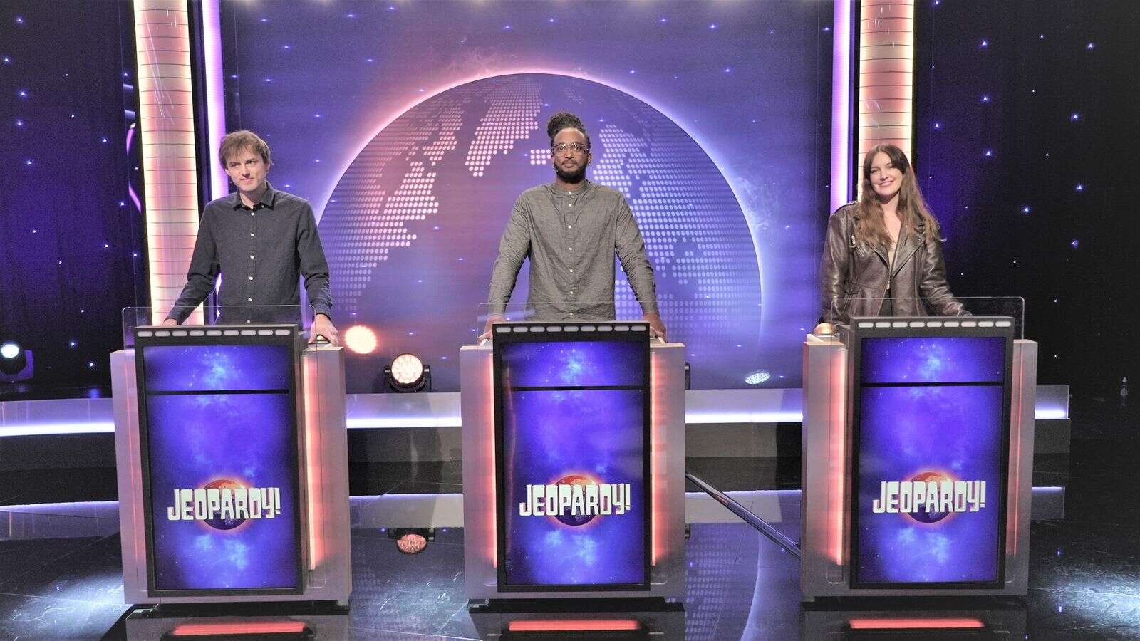NLT - von Essen tävlar i tv igen – möter kändisar i Jeopardy: ”Stefan ...