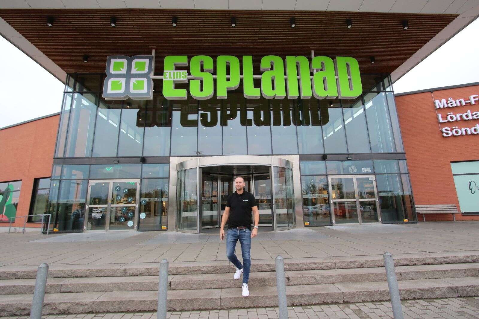 SLA - Stort intresse för Elins Esplanad – utbyggnadsplanerna fortsätter