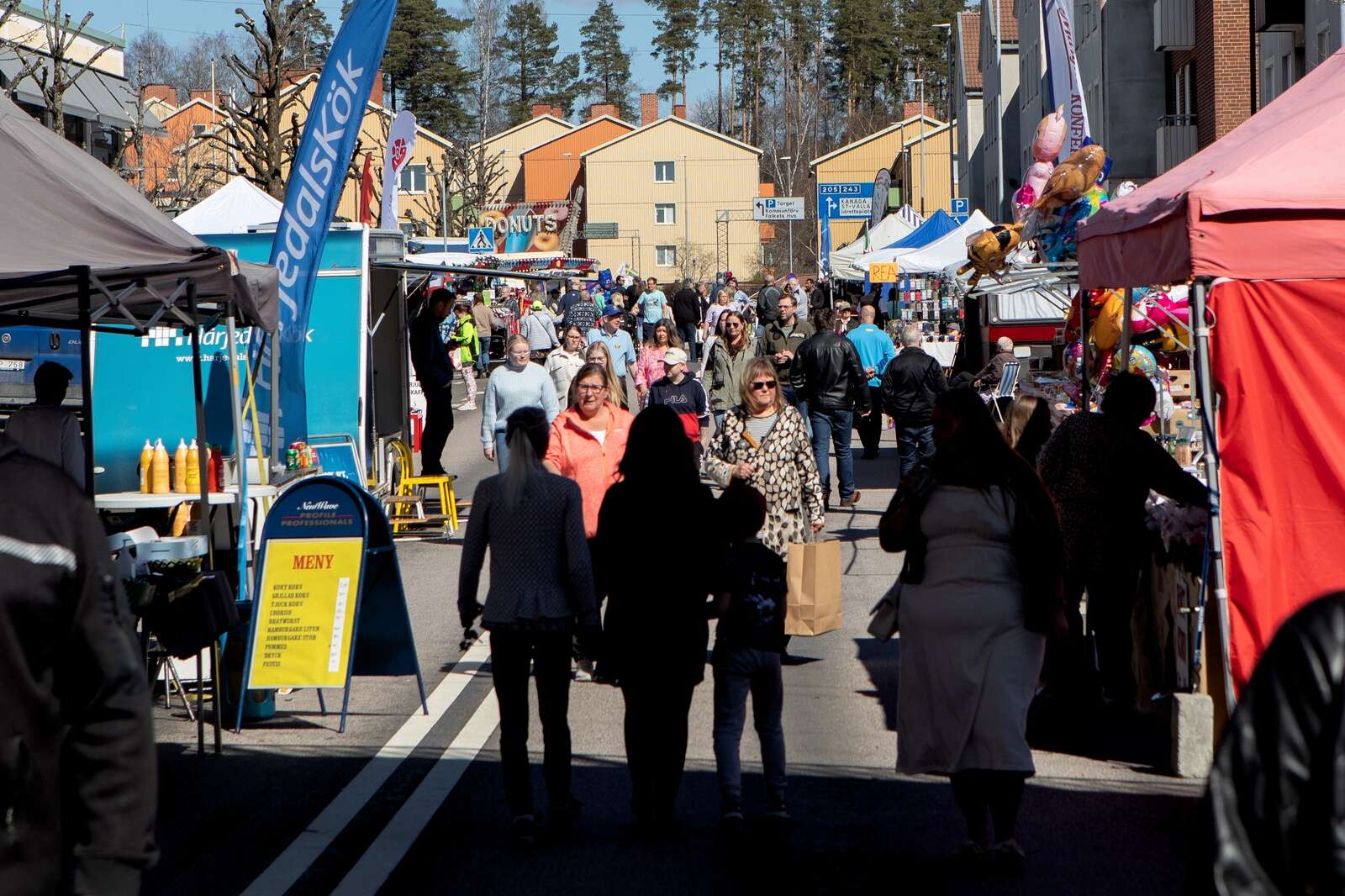 KT-Kuriren - Vi går mot vår och Degerforsfesten med marknad mitt i centrum
