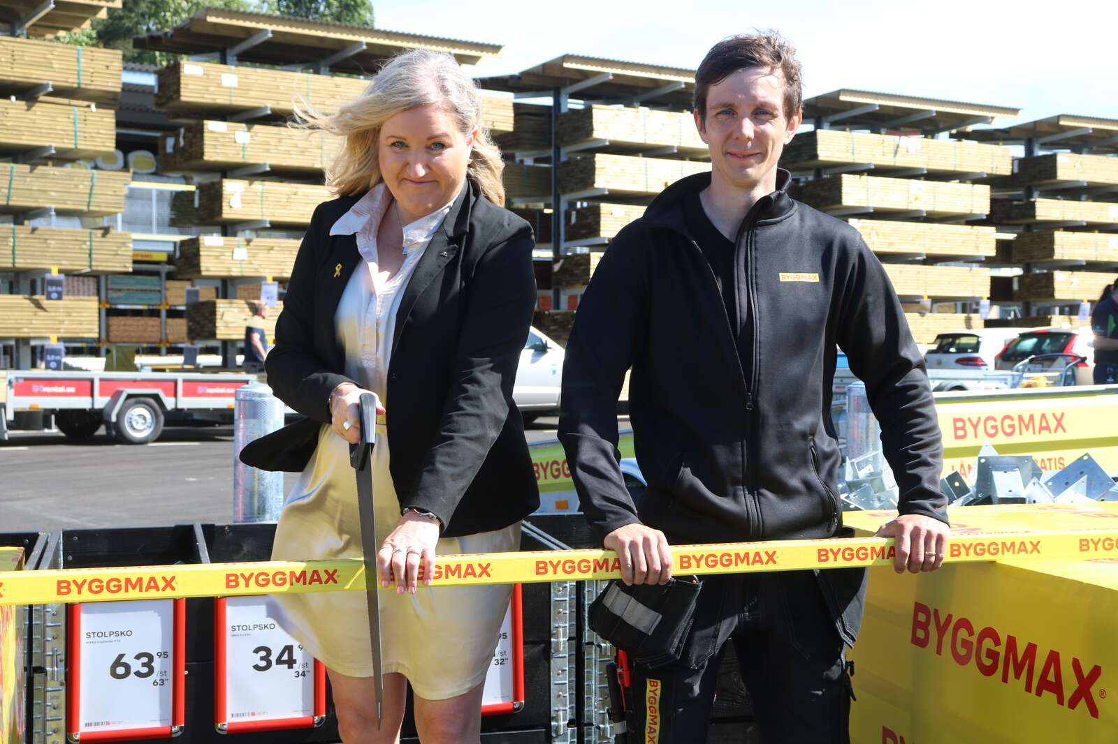 NKP - Full fart när Byggmax slog upp sina dörrar: ”Det är jättefint och ...