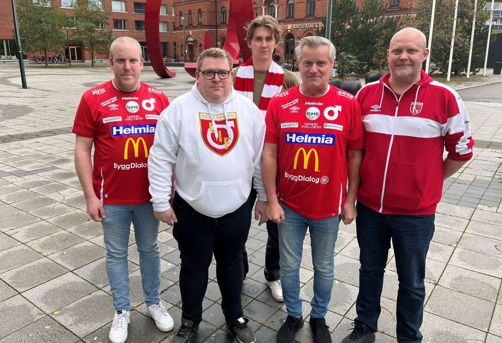 KT-Kuriren - Många supportrar på plats i Malmö för att stötta DIF ...