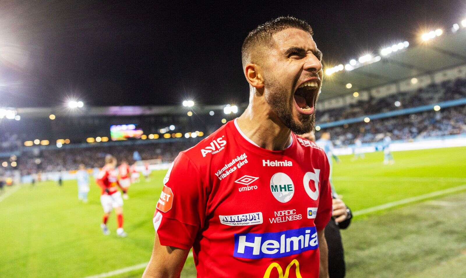 NWT - Omar Faraj firade med en kebabrulle: ”Har förtjänat det”