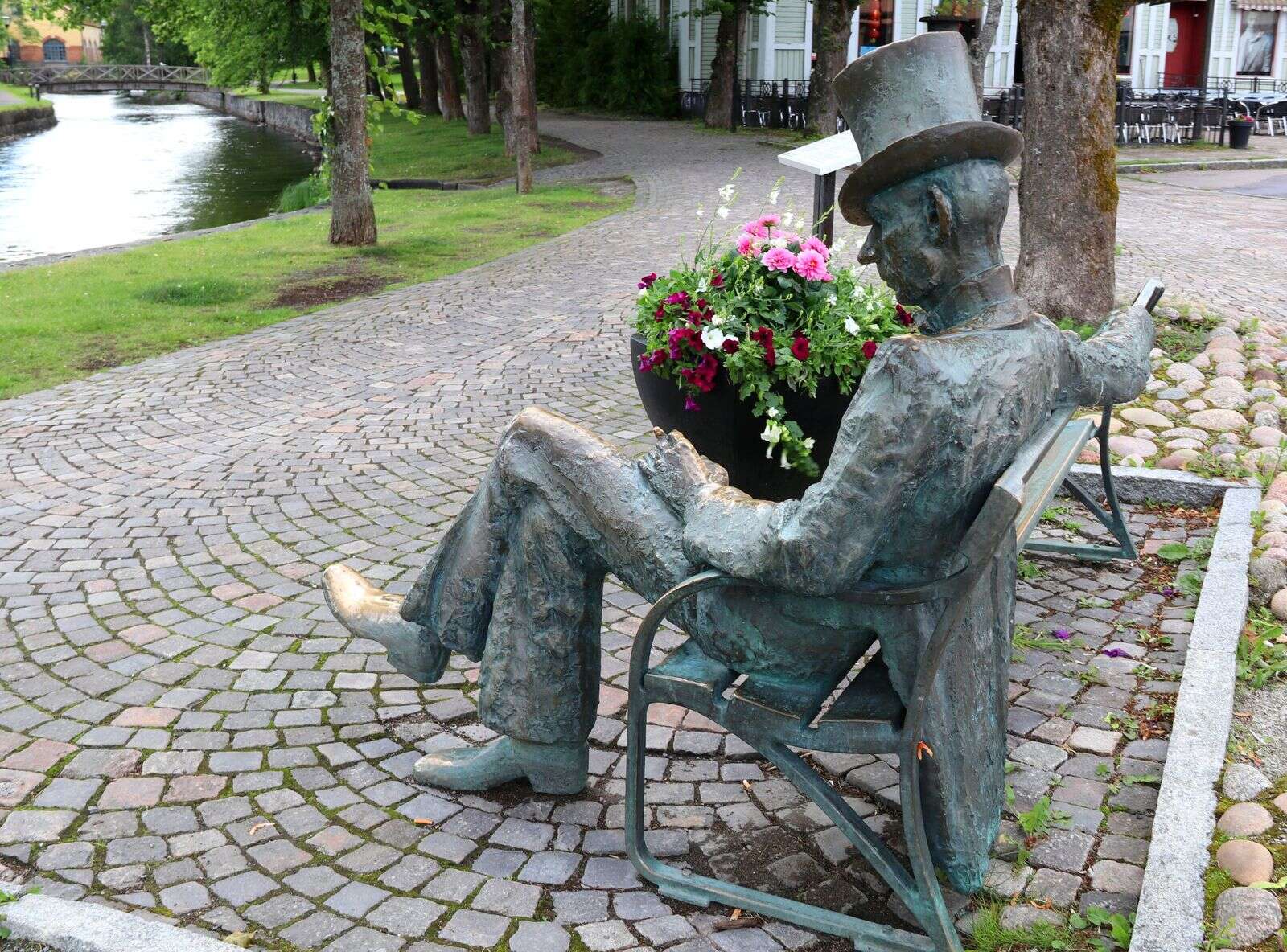 KT-Kuriren - Skalden Nils Ferlin hedras med egen dag