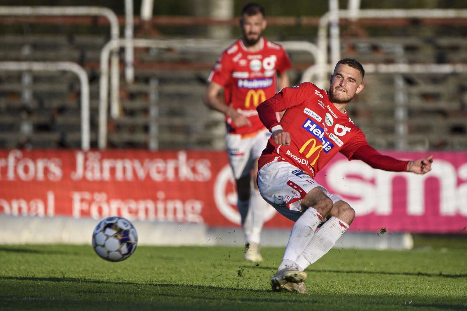 NWT - Julklapp nummer två till DIF-fansen: Nyckelspelaren stannar